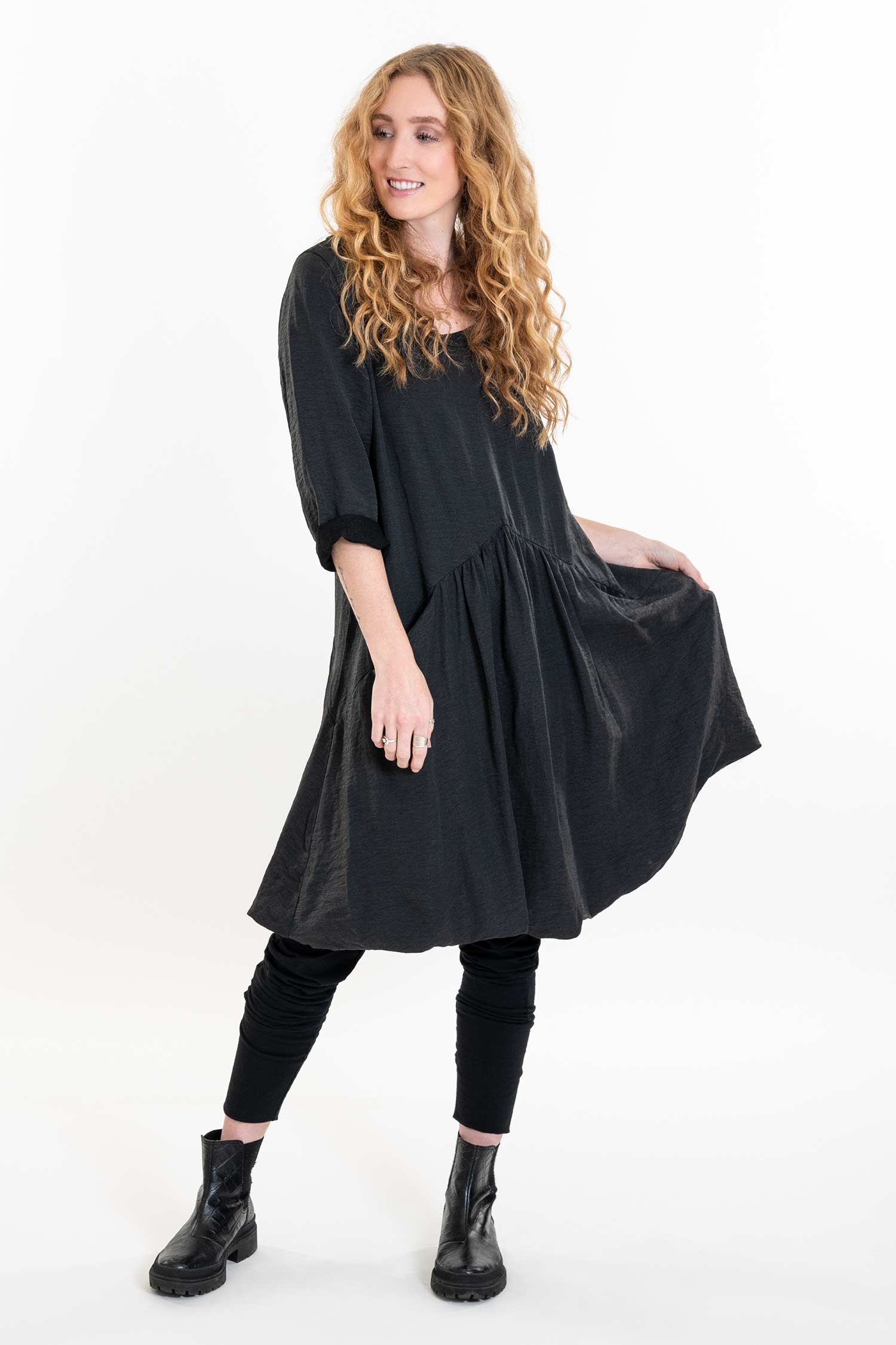 Venetian Dress | Cynthia Ashby